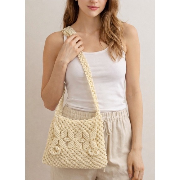 The Unbranded Brand | Bags | 7s Plastic Macrame Purse Bag Crossbody ...